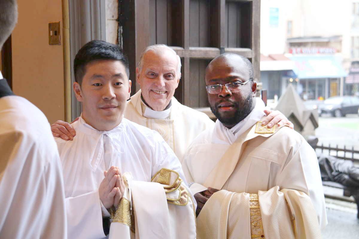 Father Larkin, who encouraged his flock’s cultural identity, dies at 86 ...