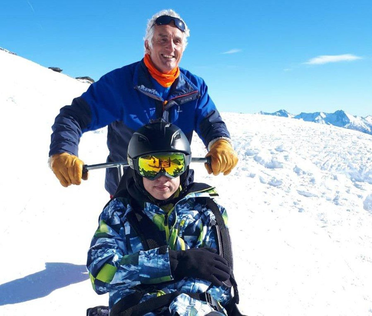 French priest hears confessions while riding chairlift in the Alps ...