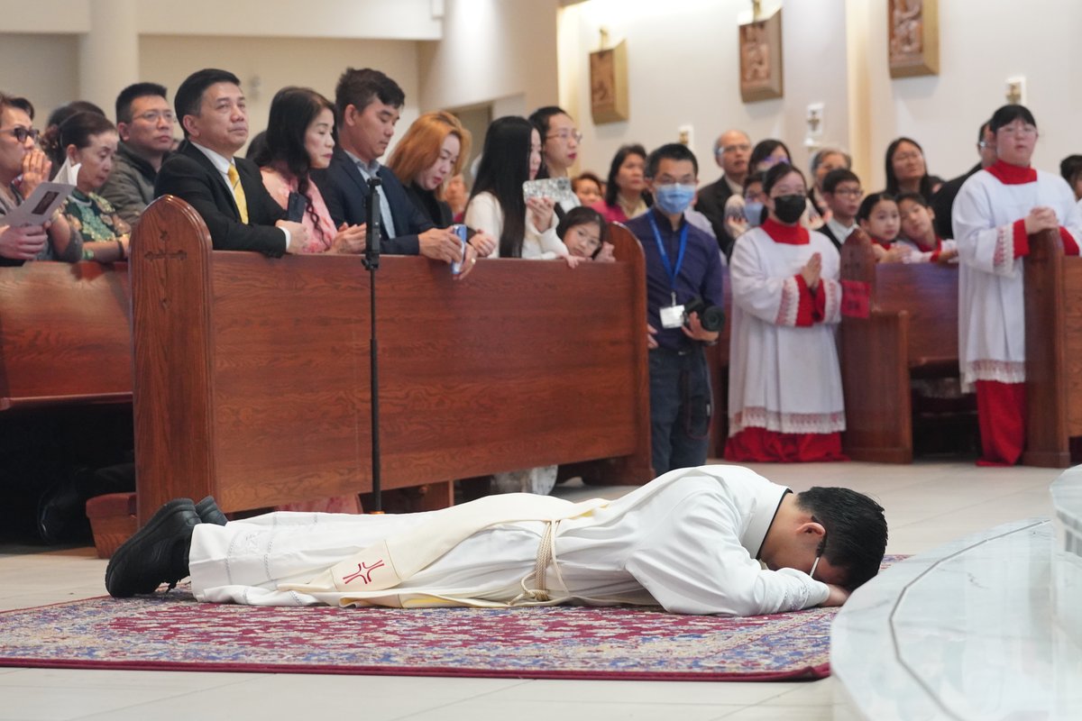 Vietnamese priest’s journey to ordination fulfils his father’s dream ...