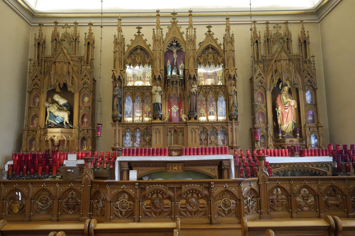 U.S. shrines boast massive numbers of saint relics - Northwest Catholic ...